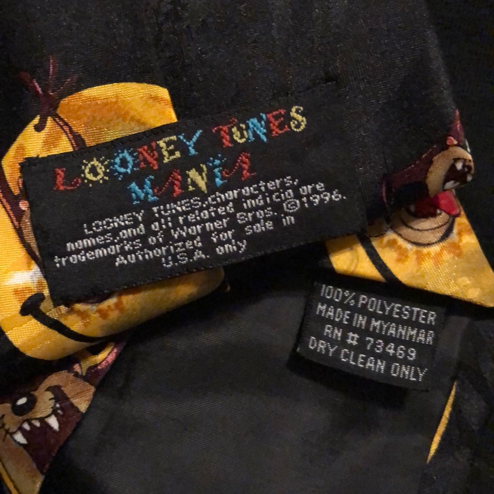 Vintage Taz Devil Smiley Face Looney Tunes Tie. - Gem